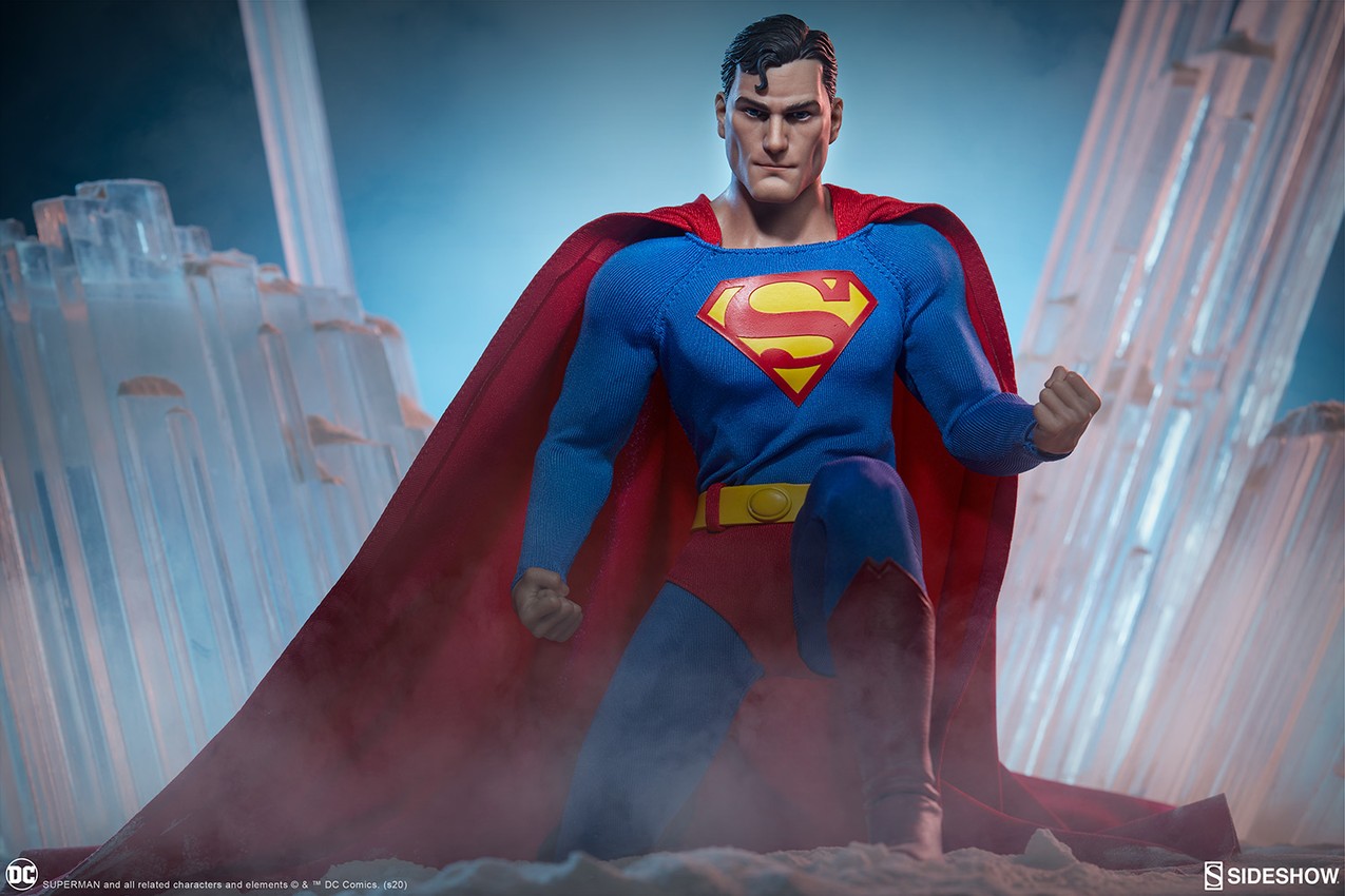 DC Comics Superman Sixth Scale Figure by Sideshow Collectibles ...