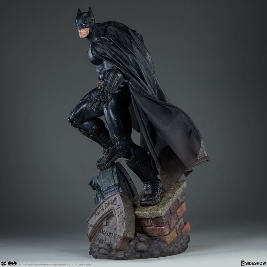 DC Comics Batman Premium Format(TM) Figure by Sideshow Colle | Sideshow ...