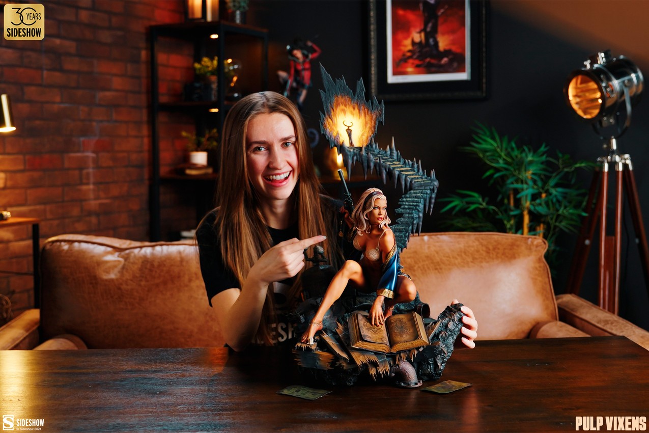 Pulp Vixens: Mr. Sin Premium Format™ Figure by Sideshow Collectibles ...