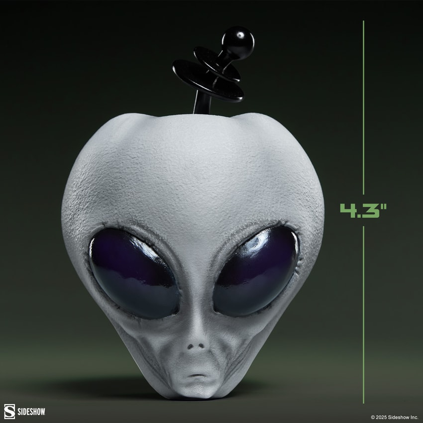 Alien Apple Replica by Sideshow Collectibles | Sideshow Collectibles