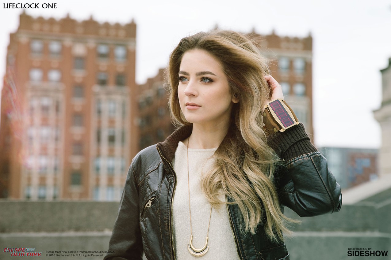 Escape from New York Lifeclock One Snake Edition Smartwatch | Sideshow ...