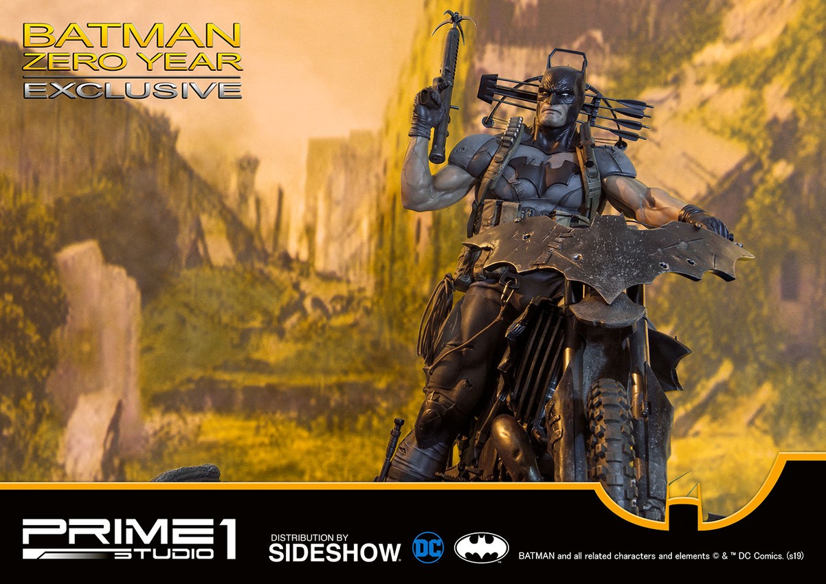Batman Zero Year Statue | Sideshow Collectibles