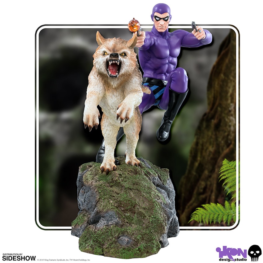 phantom king statue aj