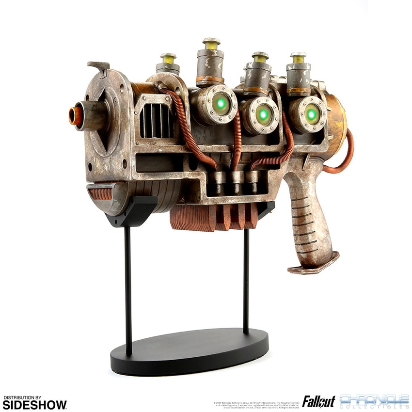 Fallout Plasma Pistol Prop Replica by Chronicle Collectibles | Sideshow ...