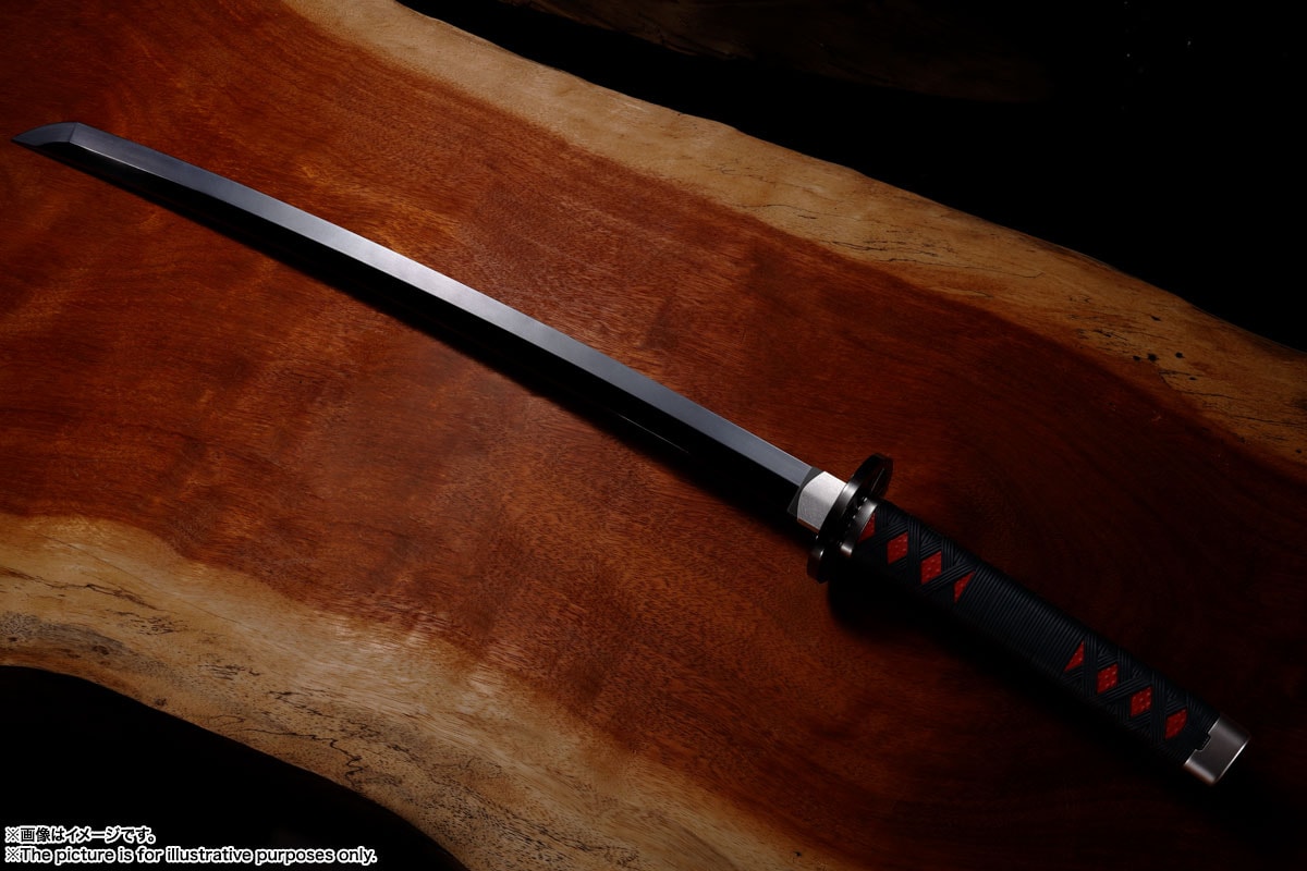 Nichirin Sword (Tanjiro Kamado) Replica by Bandai | Sideshow Collectibles