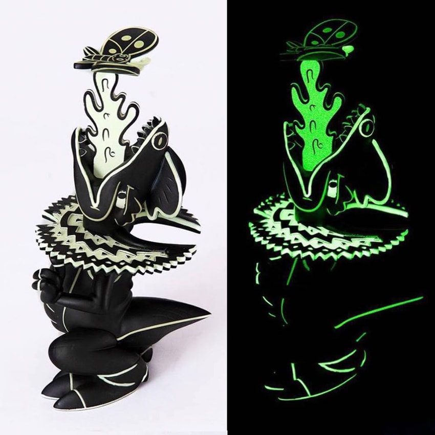 Dilophosaurus "Spitter" (Lava Edition) Vinyl Collectible | Sideshow ...