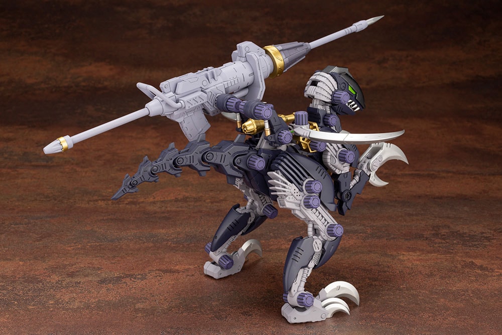 EZ-027 RAVEN RAPTOR Zoids Model Kit | Sideshow Collectibles
