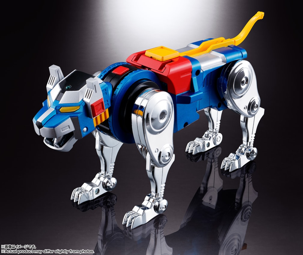 GX-71SP Voltron (50th Version) A Soul of Chogokin Collectible Figure by ...