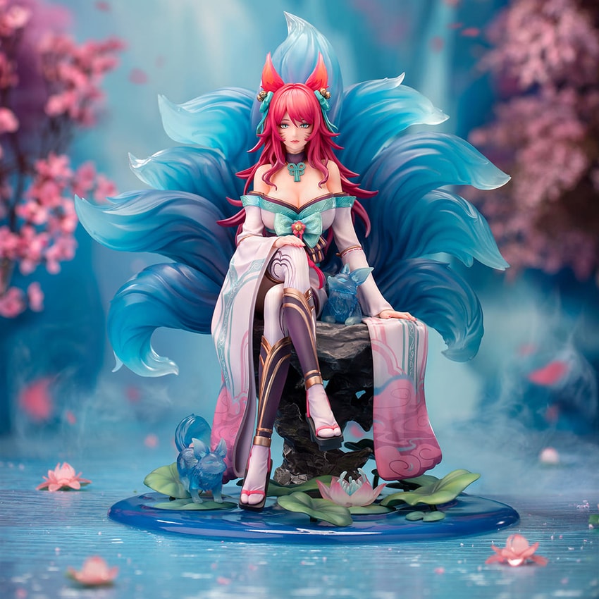 Spirit Blossom Ahri Collectible Figure by Myethos | Sideshow Collectibles