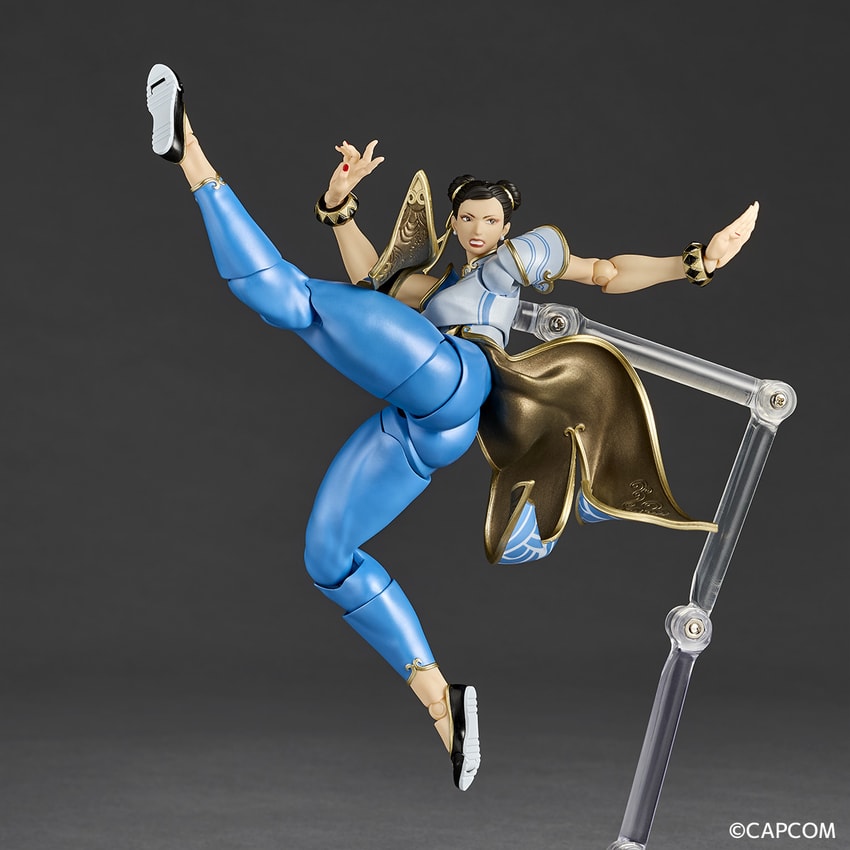 The Chun-Li Revoltech Amazing Yamaguchi Action Figure by Kaiyodo ...