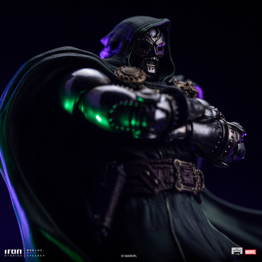 Doctor Doom 1:10 Scale Statue by Iron Studios | Sideshow Collectibles
