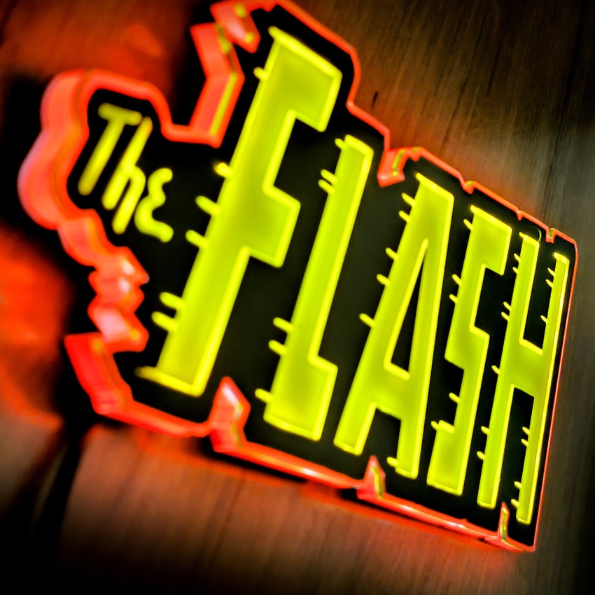 Vintage The Flash LED Logo Light (Small) Wall Light by Brandlite ...