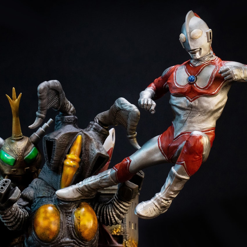 Ultraman Jack vs Zetton II & Alien Bat Battle Scene Diorama | Sideshow ...