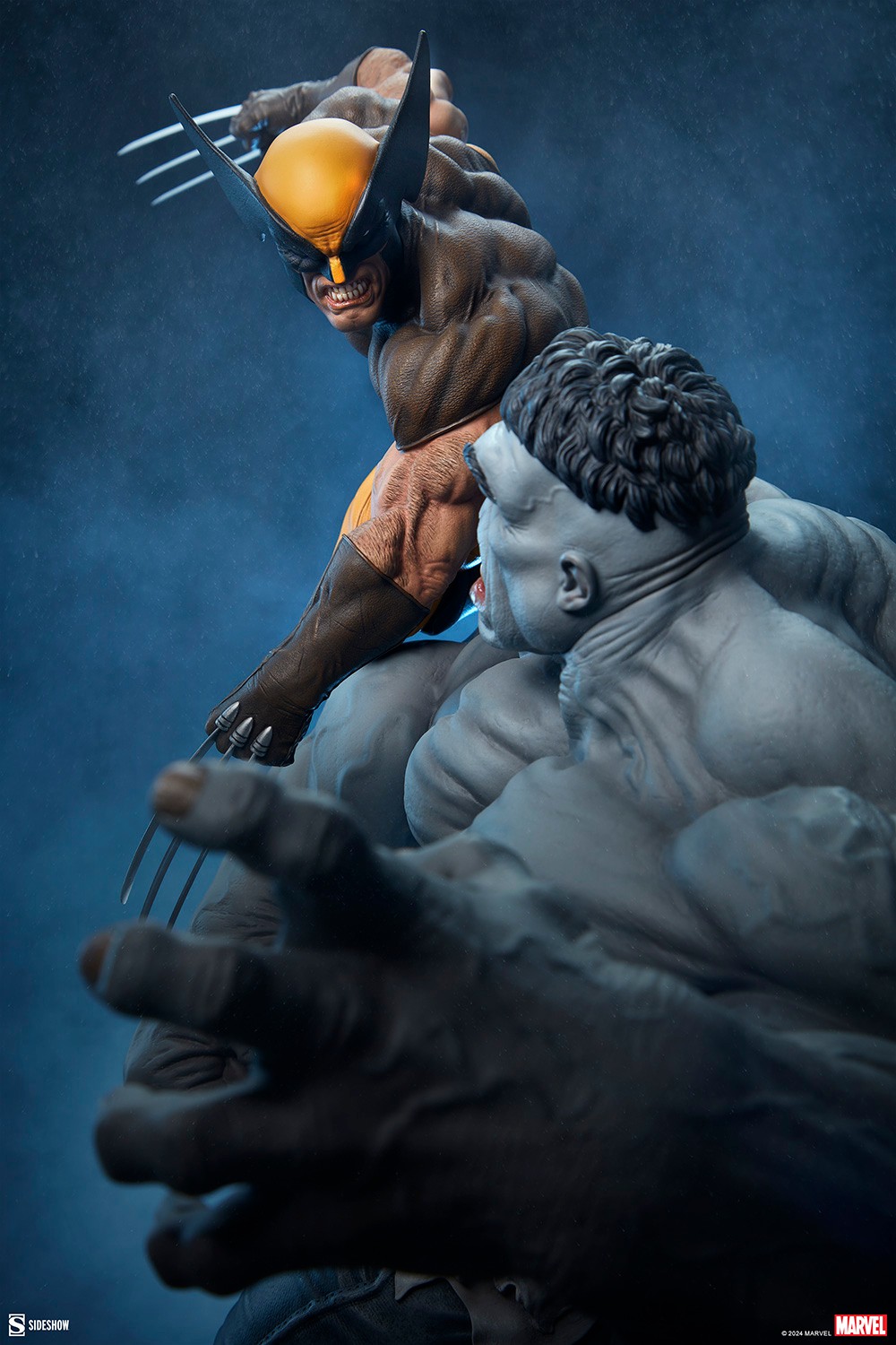 Grey Hulk vs Wolverine Maquette by Sideshow Collectibles | Sideshow ...