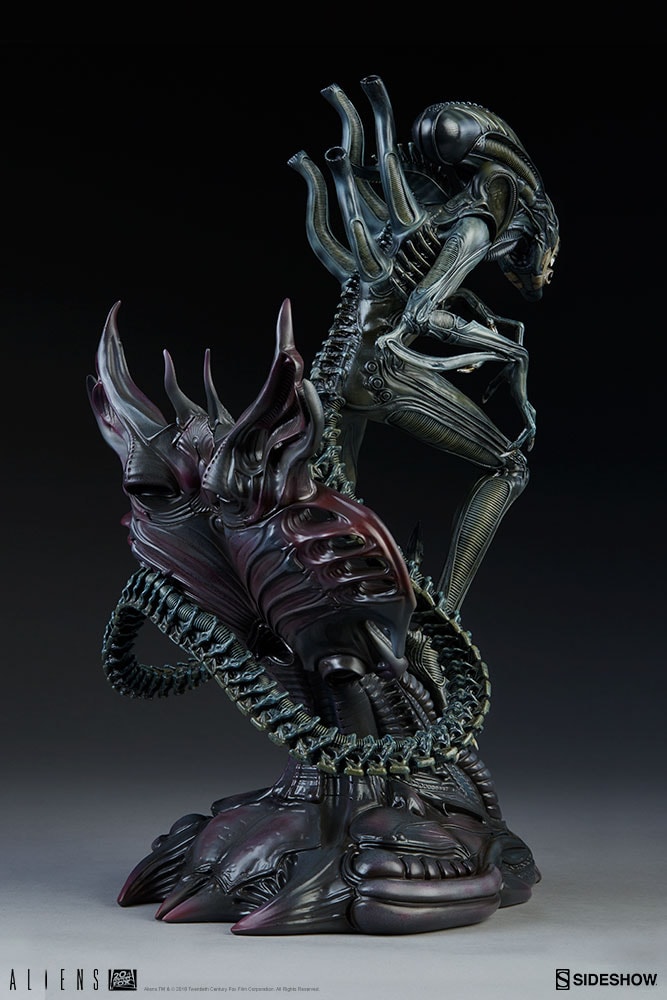Aliens Alien Warrior Statue by Sideshow Collectibles | Sideshow ...