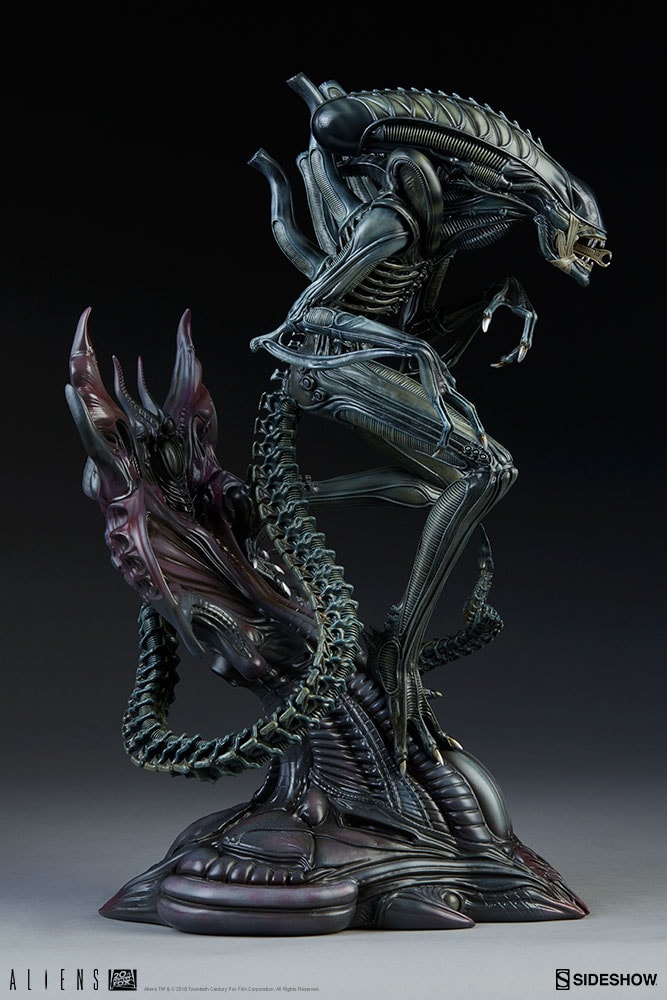 Aliens Alien Warrior Statue by Sideshow Collectibles | Sideshow ...
