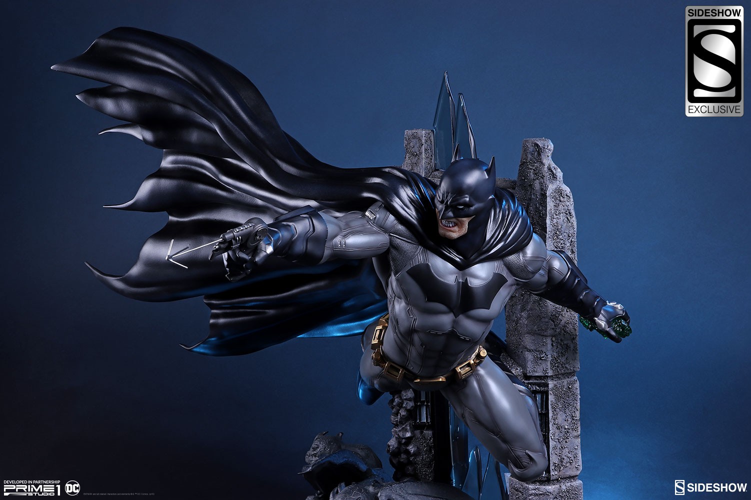 DC Comics Batman Statue by Sideshow Collectibles | Sideshow Collectibles