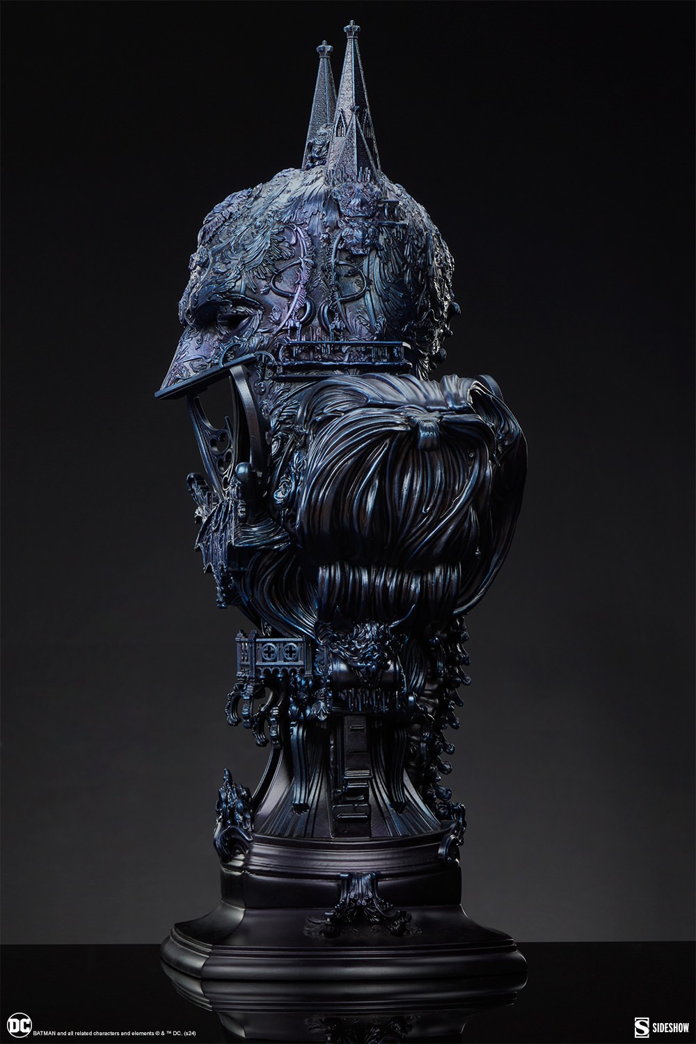 Gotham City's Shadow: Batman™ (Blue Variant )Fine Art Statue by ...