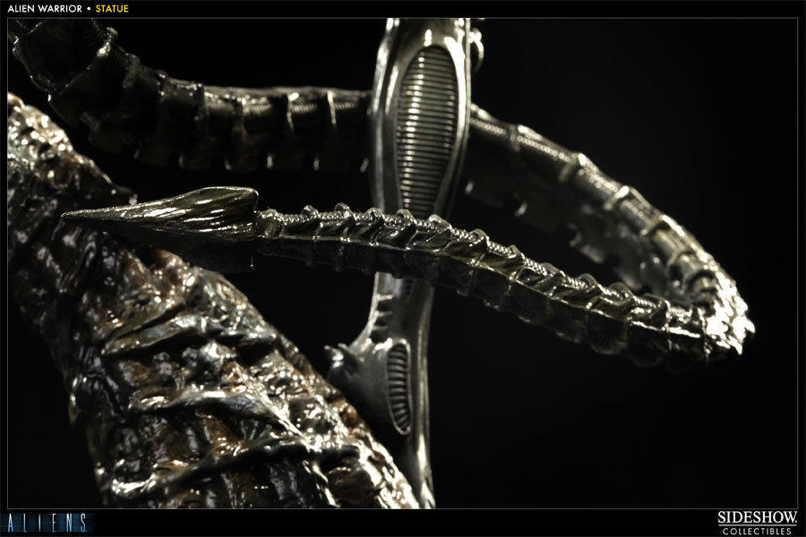 Alien Warrior by Sideshow | Sideshow Collectibles