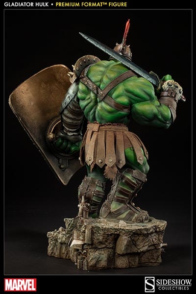 Marvel Gladiator Hulk Premium Format™ Figure by Sideshow Collectibles ...