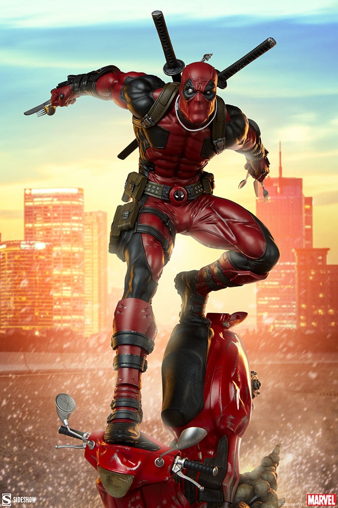Deadpool Premium Format™ Figure by Sideshow Collectibles | Sideshow ...