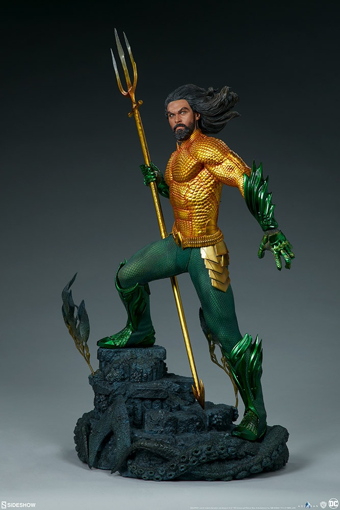 Aquaman figurine store
