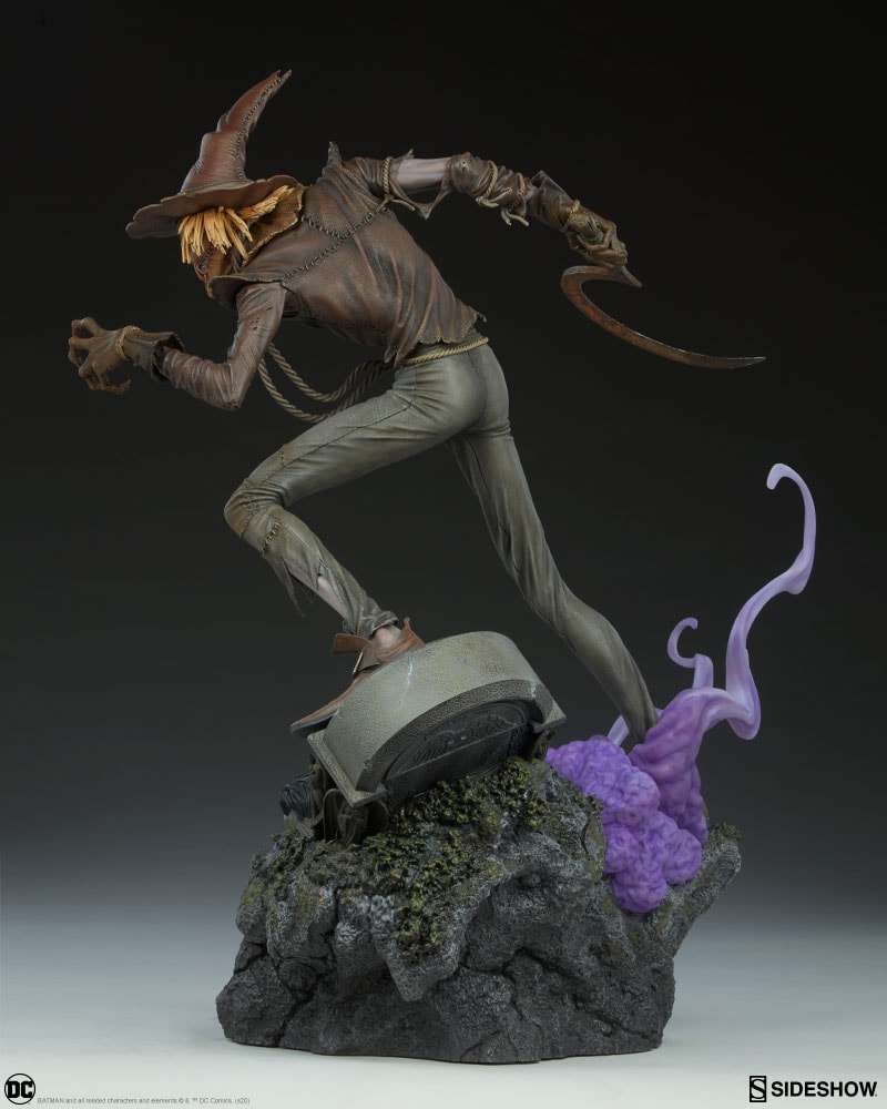 The Scarecrow Premium Format™ Figure by Sideshow Collectibles ...