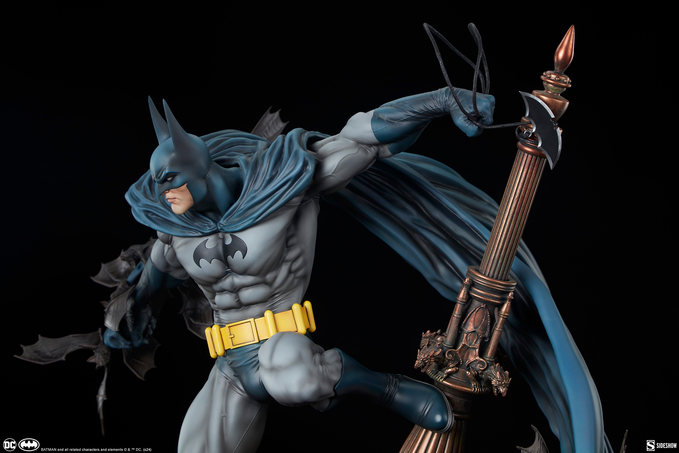 Batman Premium Format™ Figure by Sideshow Collectibles | Sideshow ...