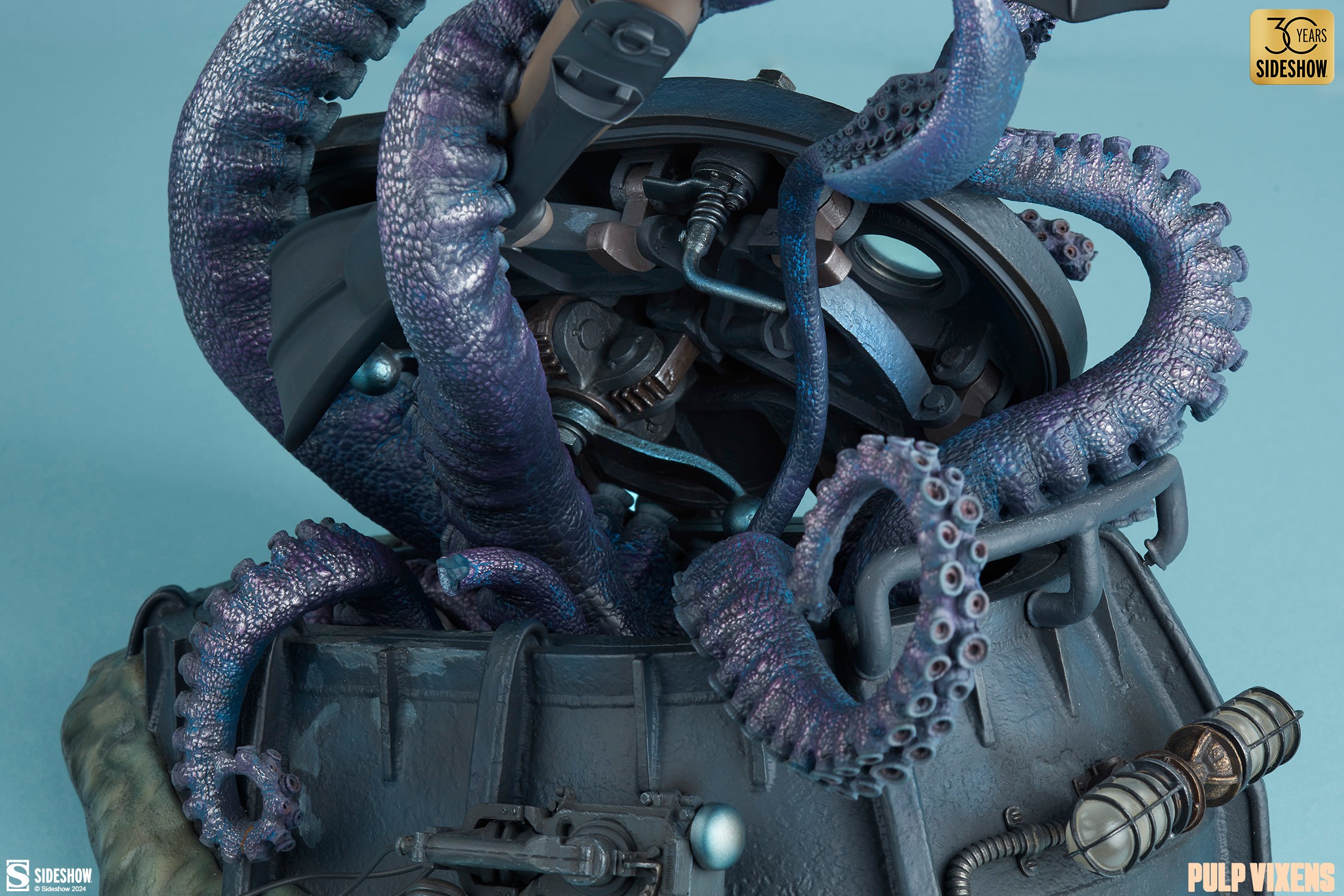 Pulp Vixens: Deep Down Premium Format™ Figure by Sideshow Collectibles ...