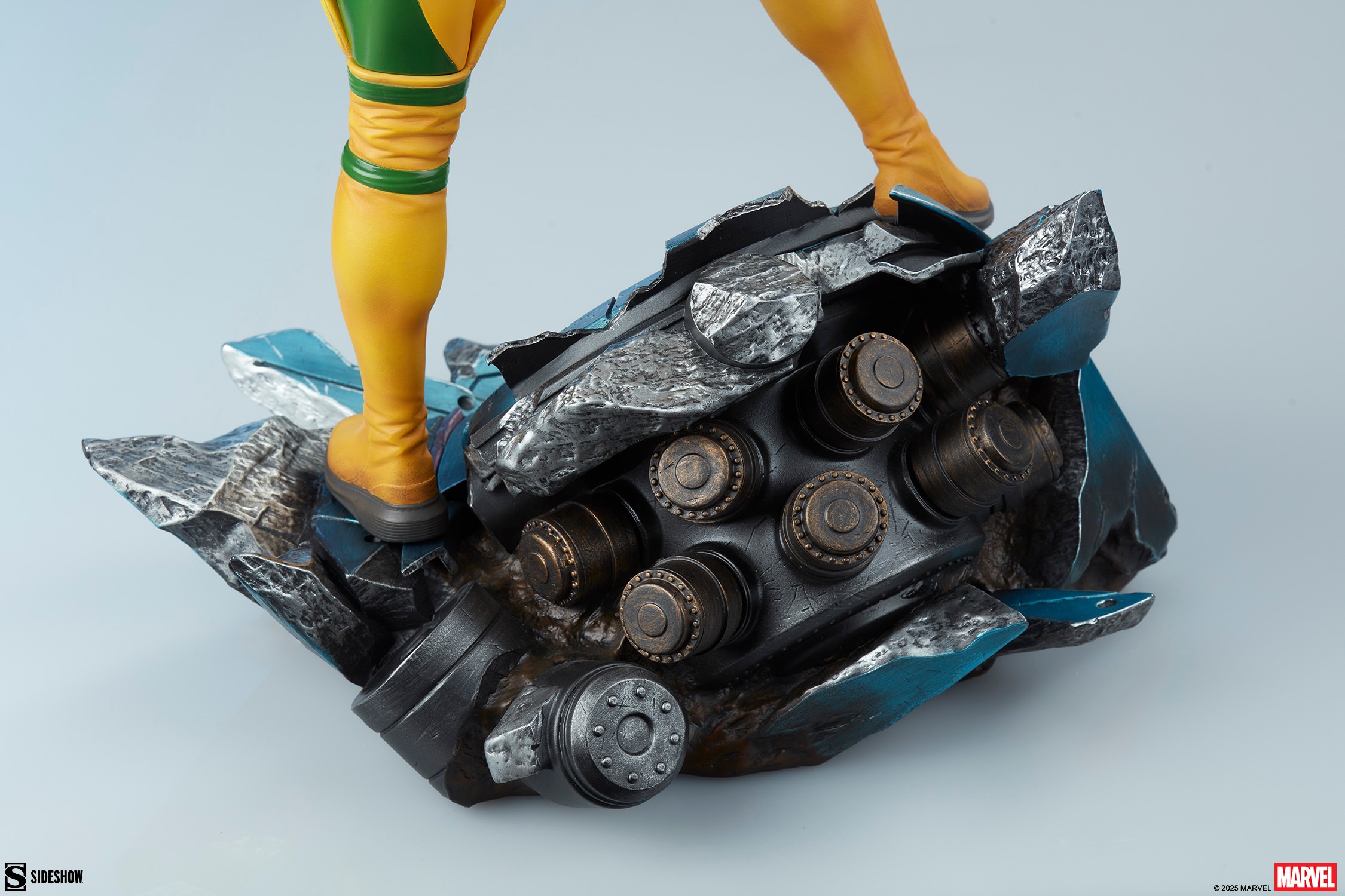 Rogue Premium Format™ Figure by Sideshow Collectibles | Sideshow ...