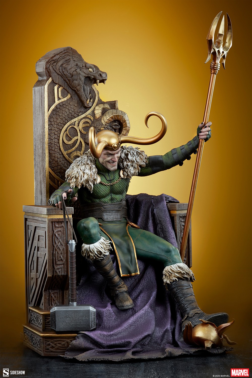 Loki Exclusive Premium Format™ Figure by Sideshow Collectibles ...
