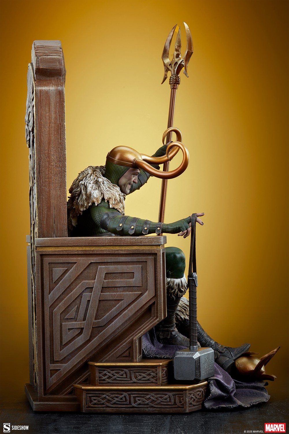 Loki Exclusive Premium Format™ Figure by Sideshow Collectibles ...