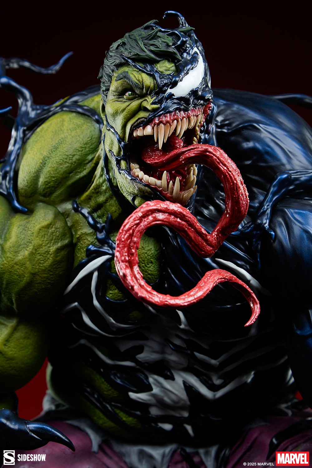 Venomized Hulk Premium Format™ Figure by Sideshow Collectibles ...