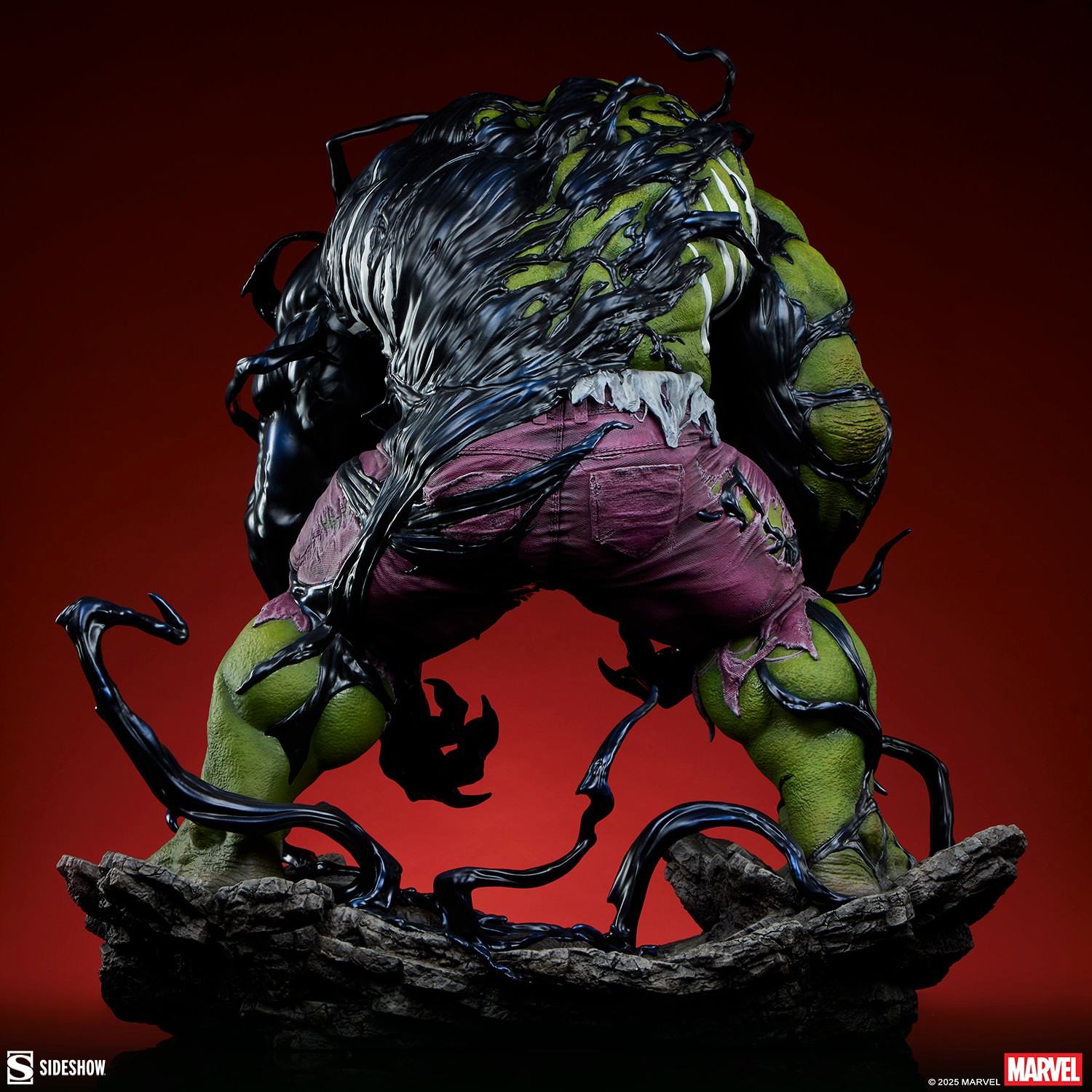 Venomized Hulk Premium Format™ Figure by Sideshow Collectibles ...