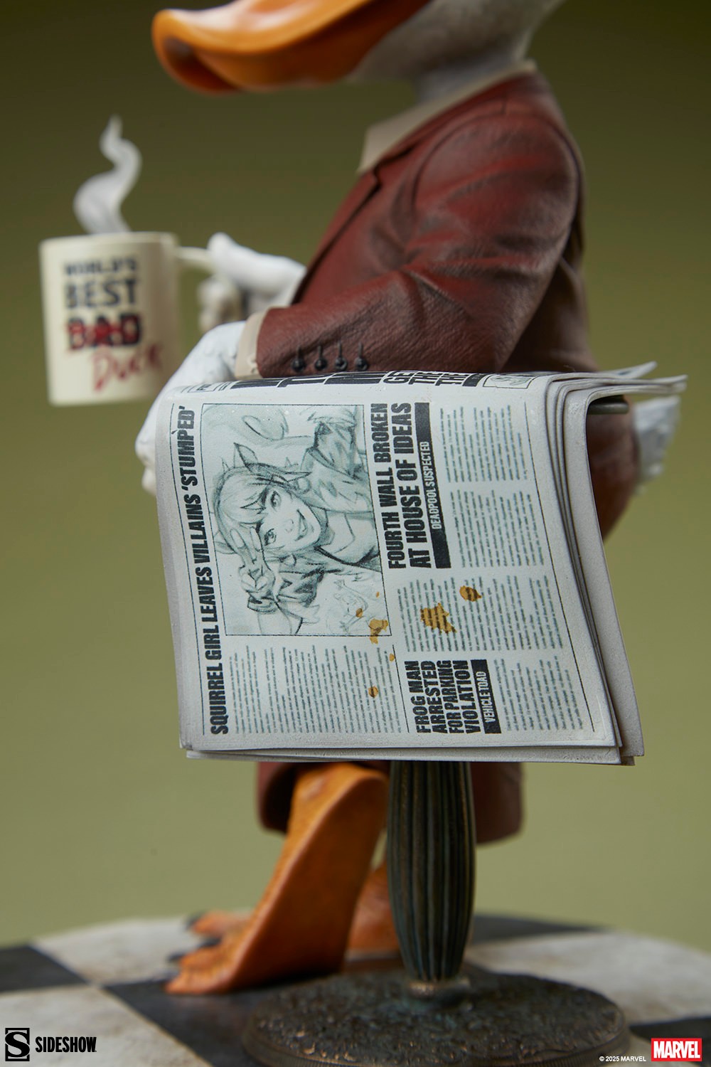 Howard the Duck Premium Format™ Figure by Sideshow Collectibles ...