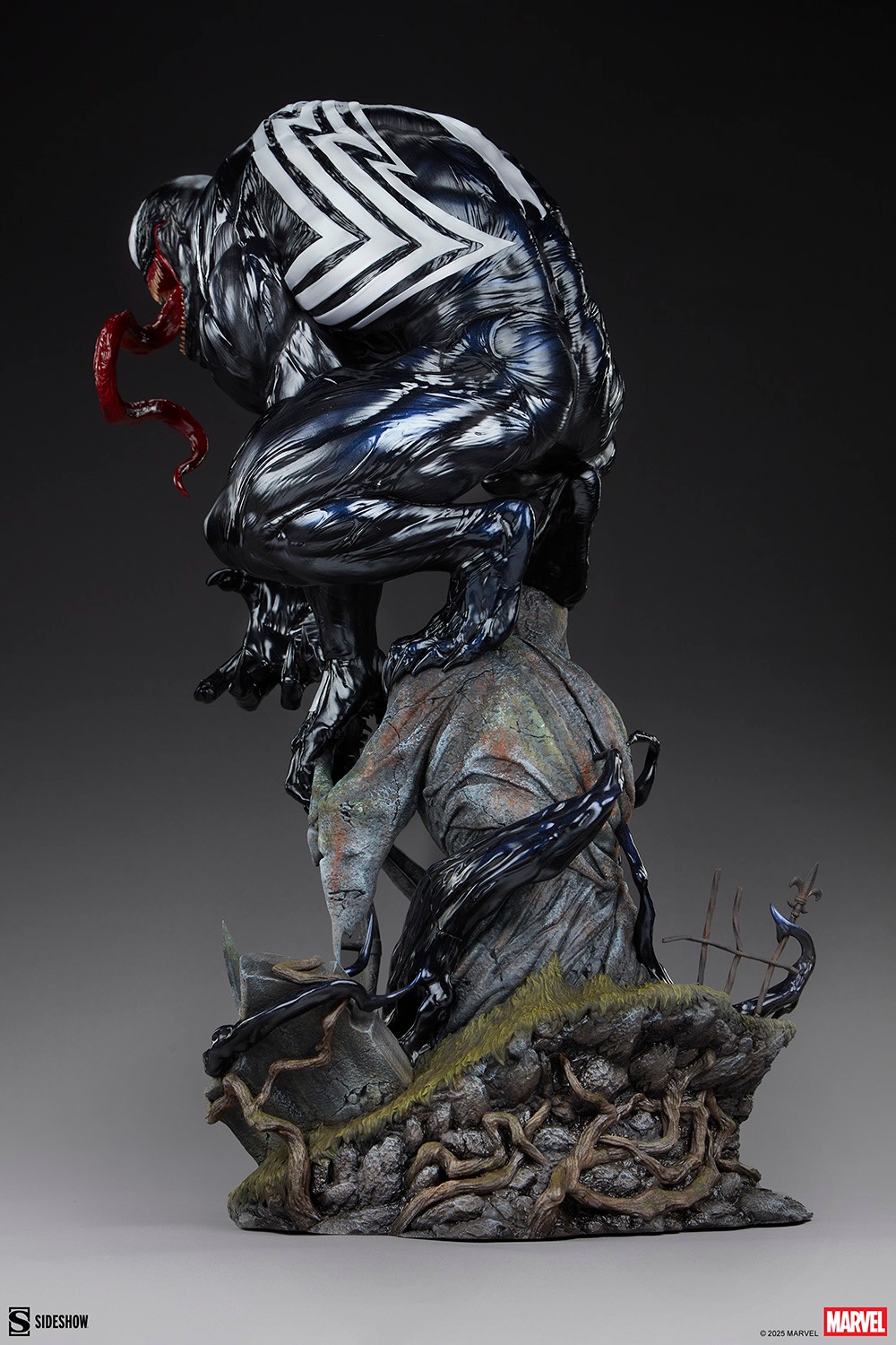 Venom Exclusive Premium Format™ Figure | Sideshow Collectibles