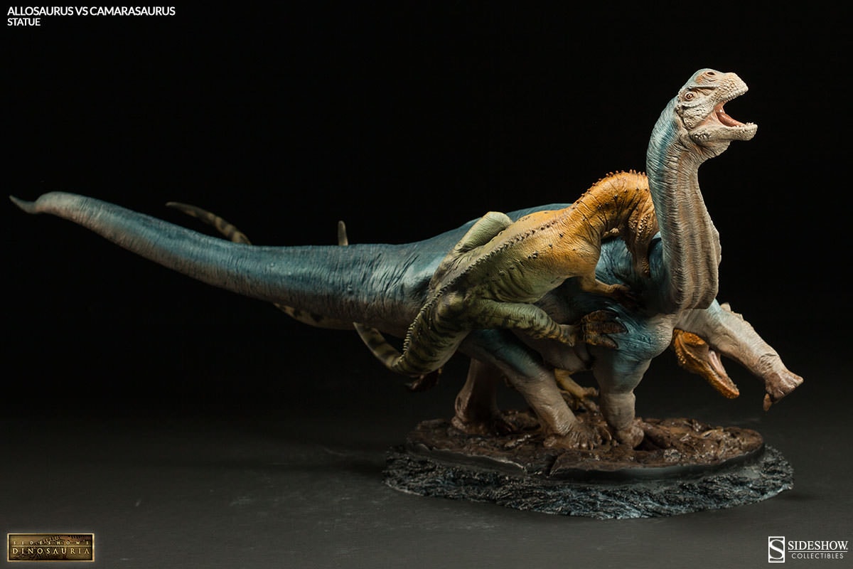 Dinosauria Allosaurus vs Camarasaurus Statue by Sideshow Col | Sideshow ...