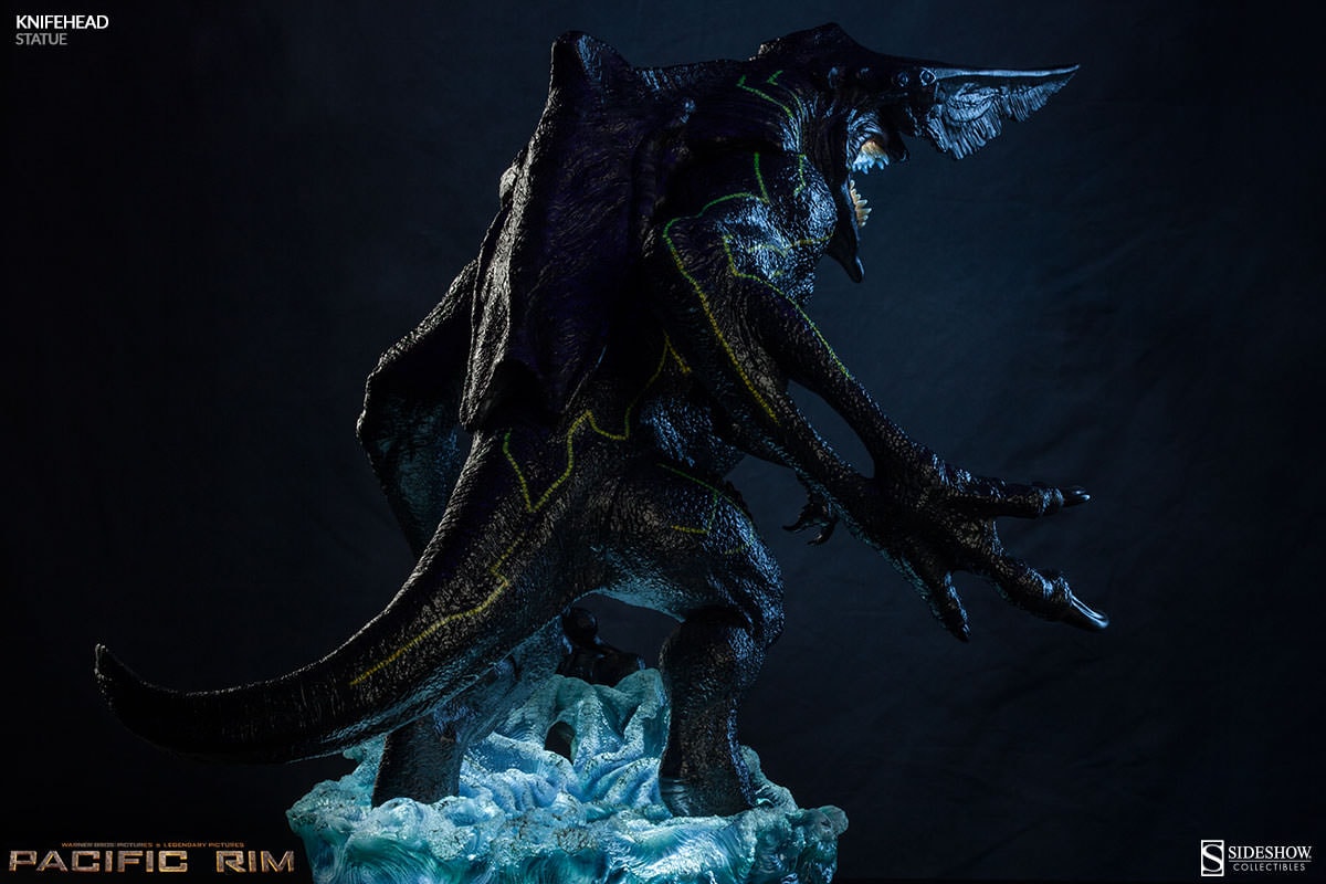 Pacific Rim Knifehead: Pacific Rim Statue by Sideshow Collec | Sideshow Collectibles