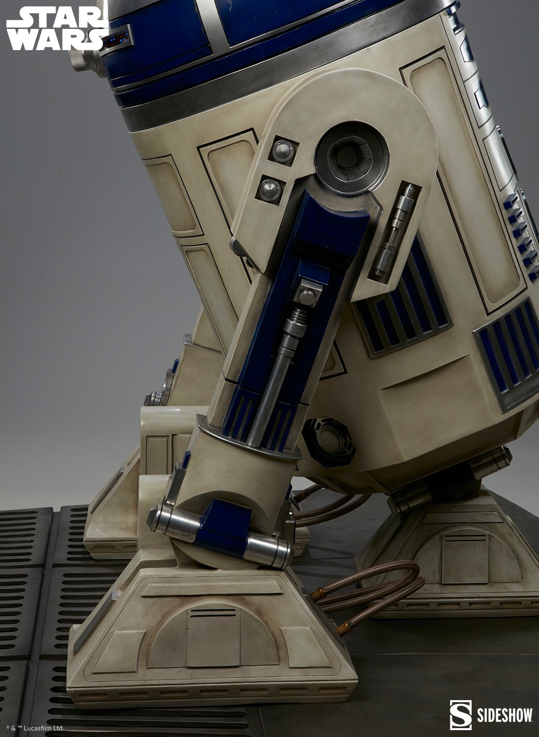 Star Wars R2-D2 Life-Size Figure by Sideshow Collectibles | Sideshow ...