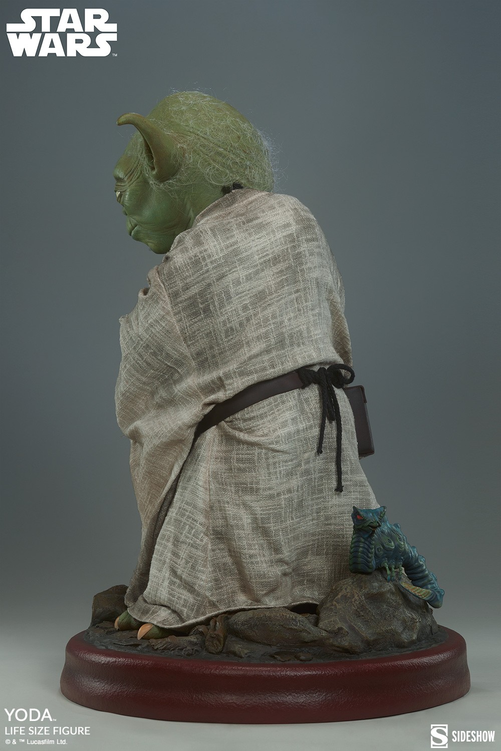 Star Wars Yoda Life-Size Figure by Sideshow Collectibles | Sideshow ...