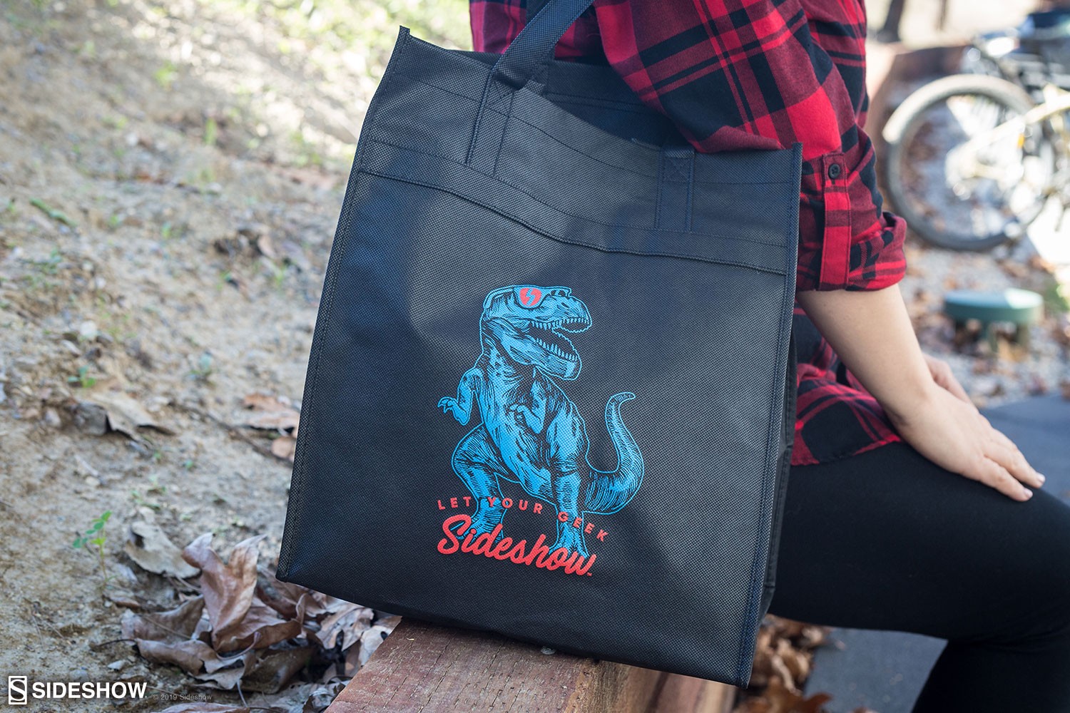 Dino Let Your Geek Sideshow Tote Bag | Sideshow Collectibles