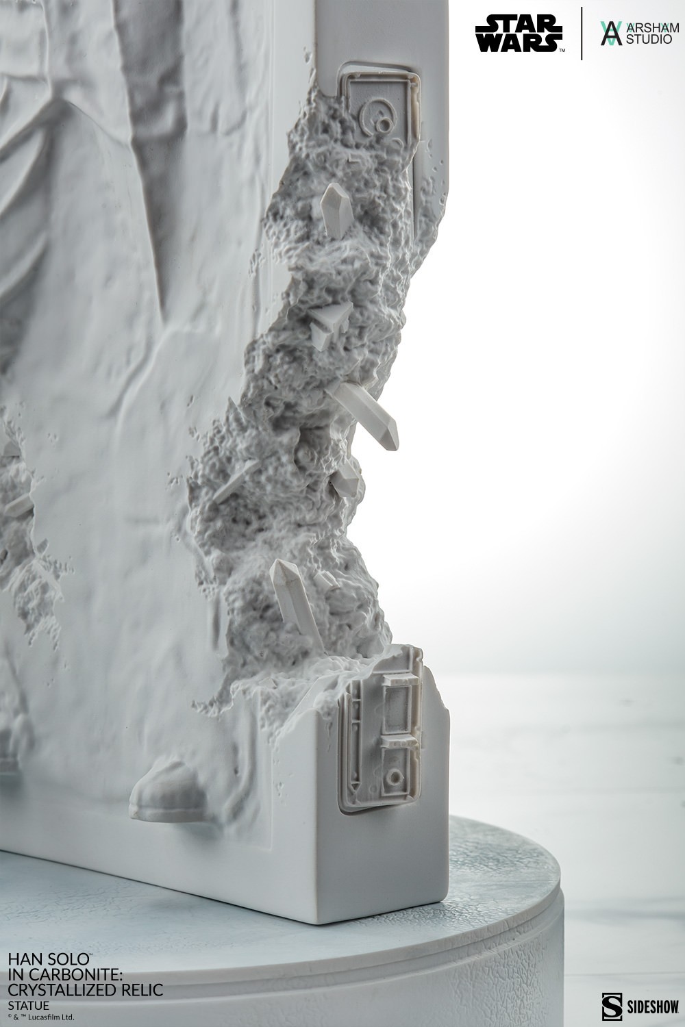 Han Solo™ in Carbonite™: Crystallized Relic Statue by Sideshow ...