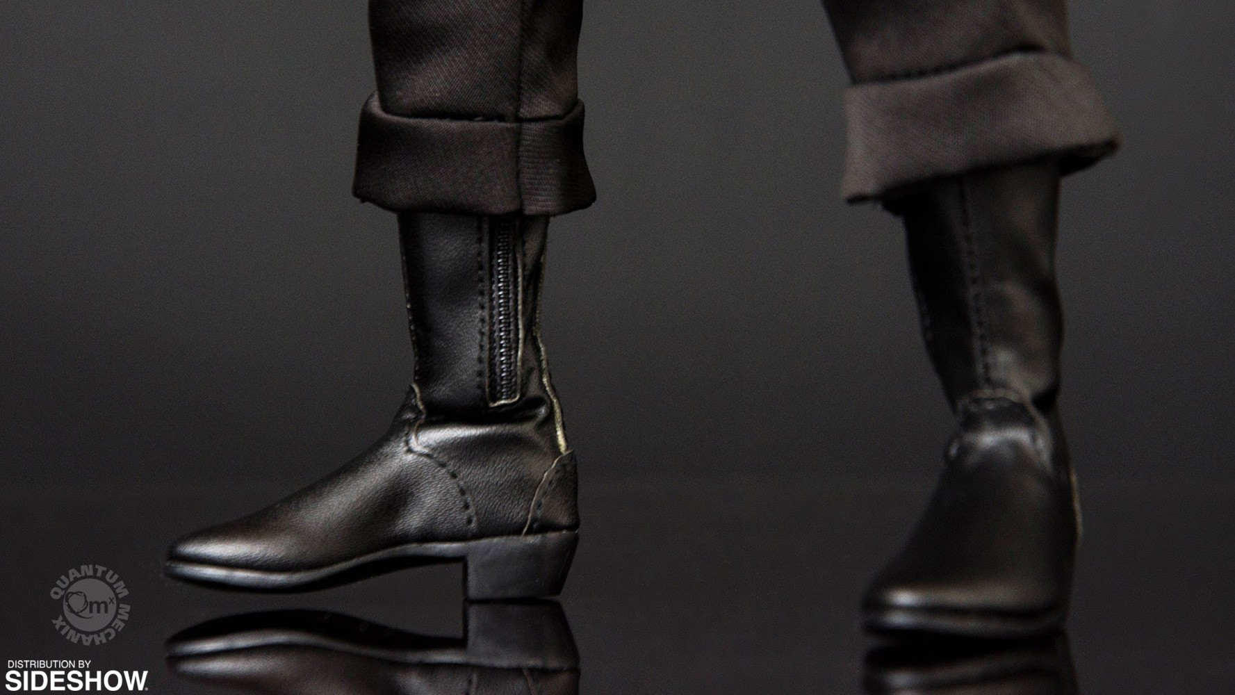 Star Trek Spock Sixth Scale Figure by Quantum Mechanix Inc. | Sideshow ...