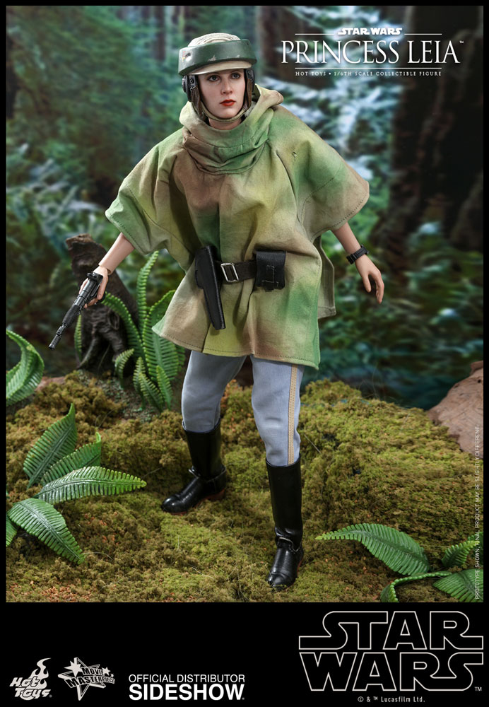 Star Wars Princess Leia Sixth Scale Figure by Hot Toys | Sideshow ...