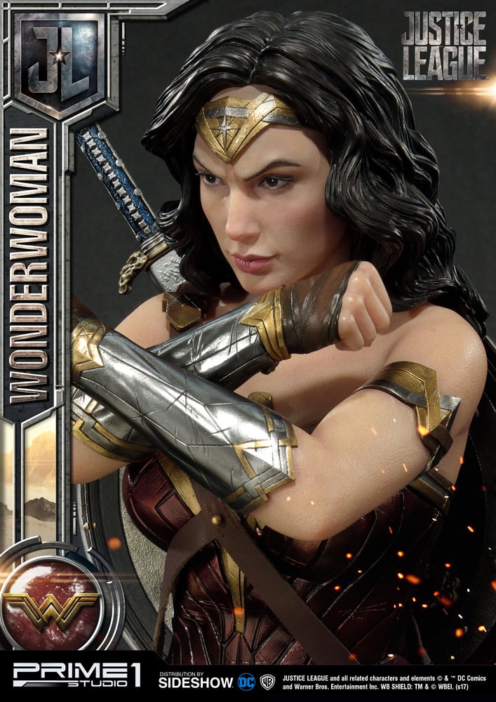 DC Comics Wonder Woman Bust by Prime 1 Studio | Sideshow Collectibles