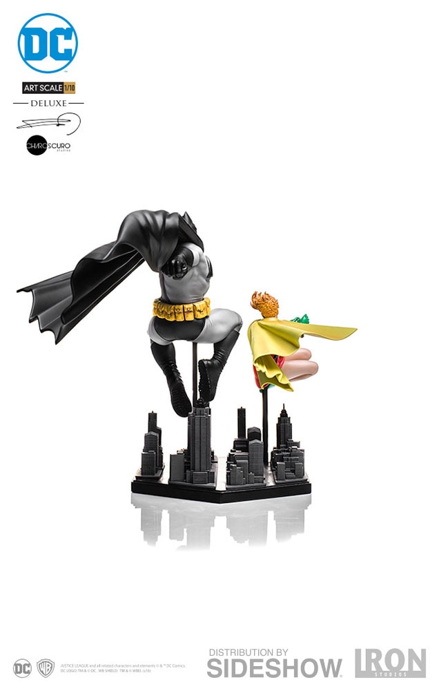 Batman & Robin Deluxe Statue | Sideshow Collectibles