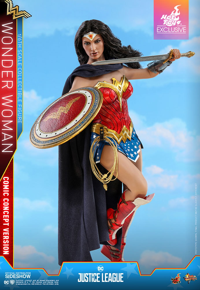 Wonder Woman Figure - Comic Concept by Hot Toys | Sideshow Collectibles