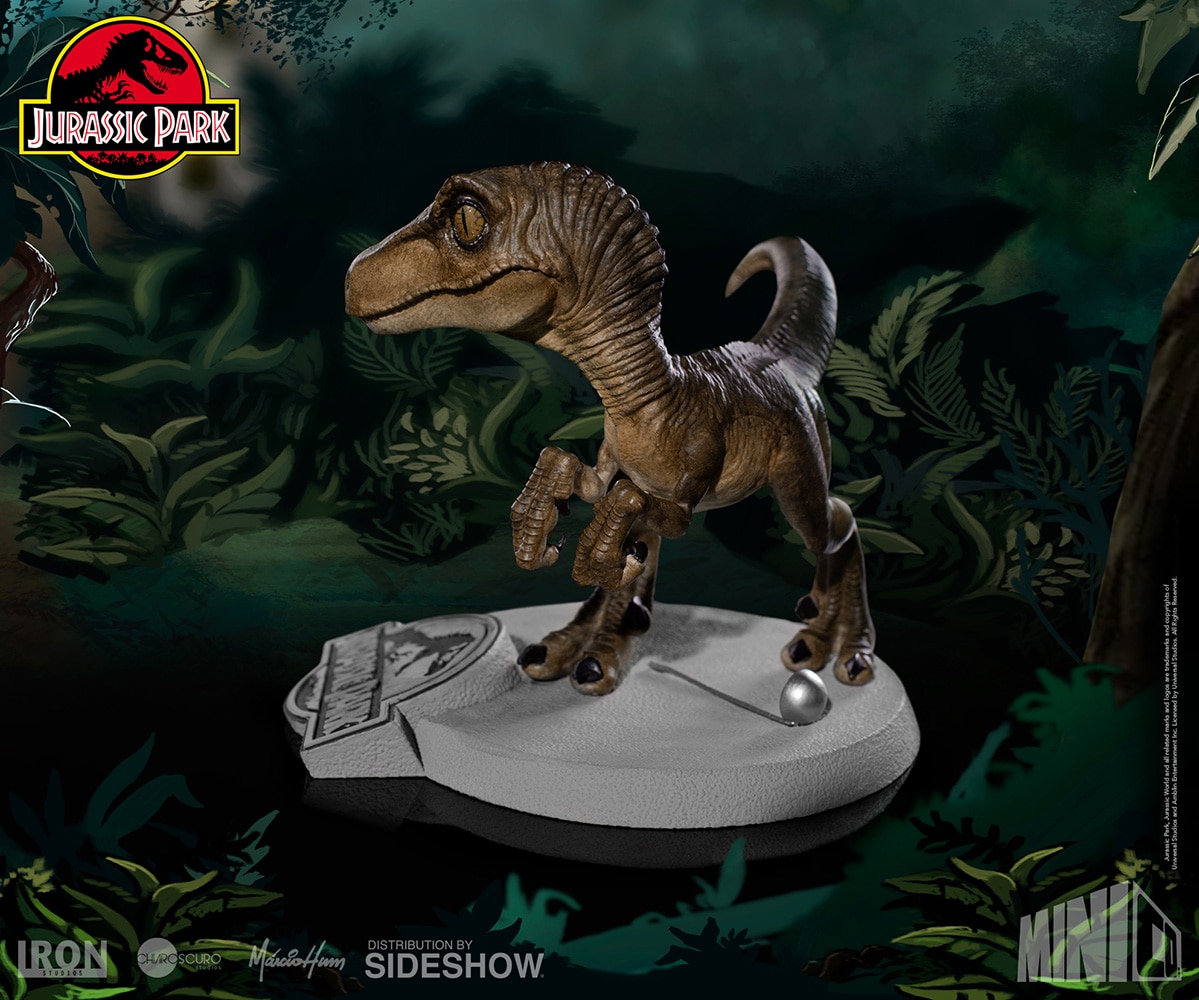 Jurassic Park Velociraptor Mini Co Collectible Figure | Sideshow ...