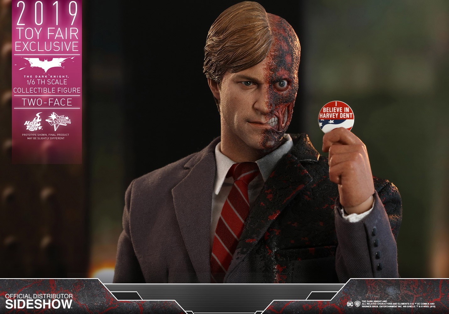 Hot Toys DC Comics Two-Face Sixth Scale Collectible Figure | Sideshow ...
