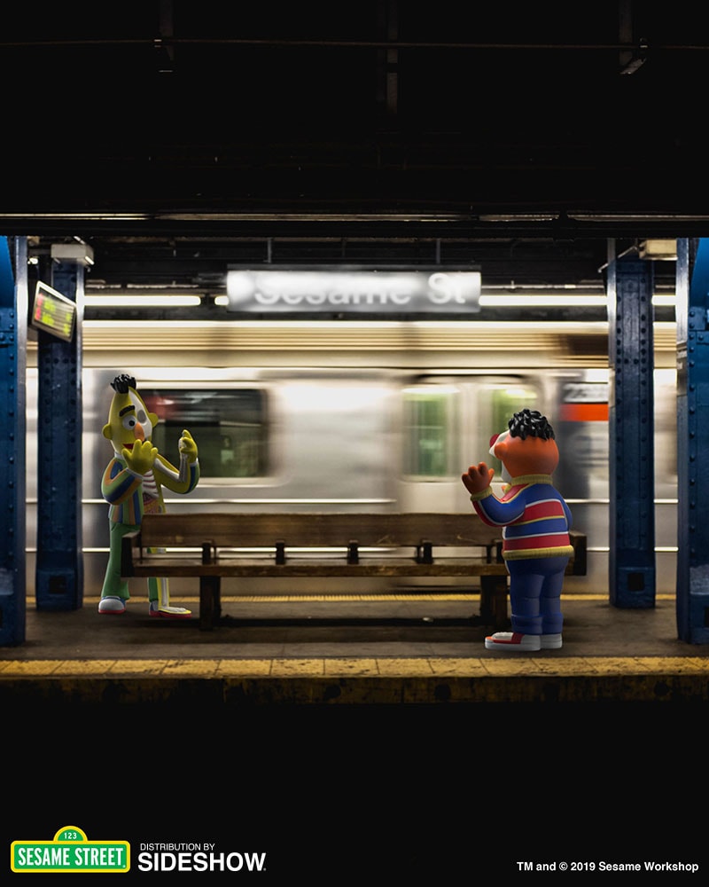 XXRAY Bert & Ernie PVC Art Collectible by Jason Freeny XXRAY Bert & Ernie PVC Art Collectible by Jason Freeny